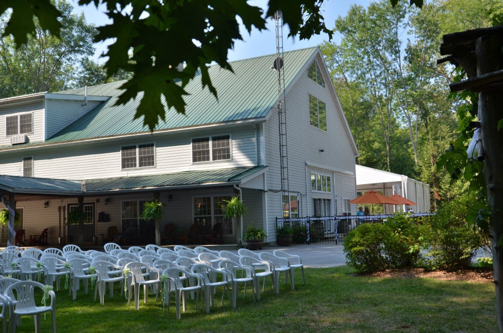 Accommodations – Timber House Resort